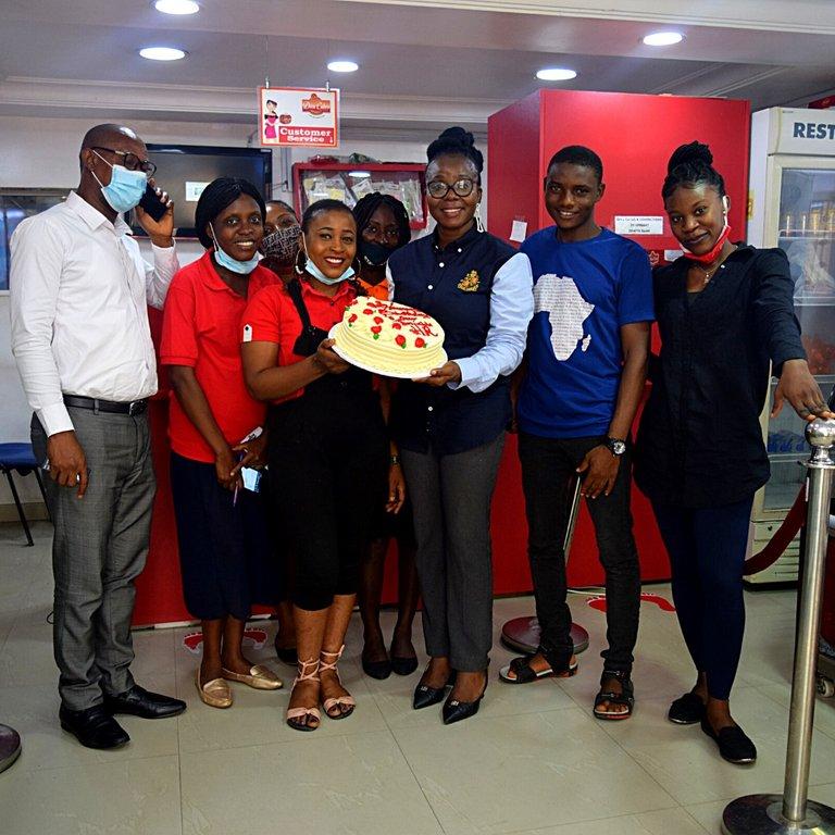 Diva Cakes & Confectionaries - Home Page